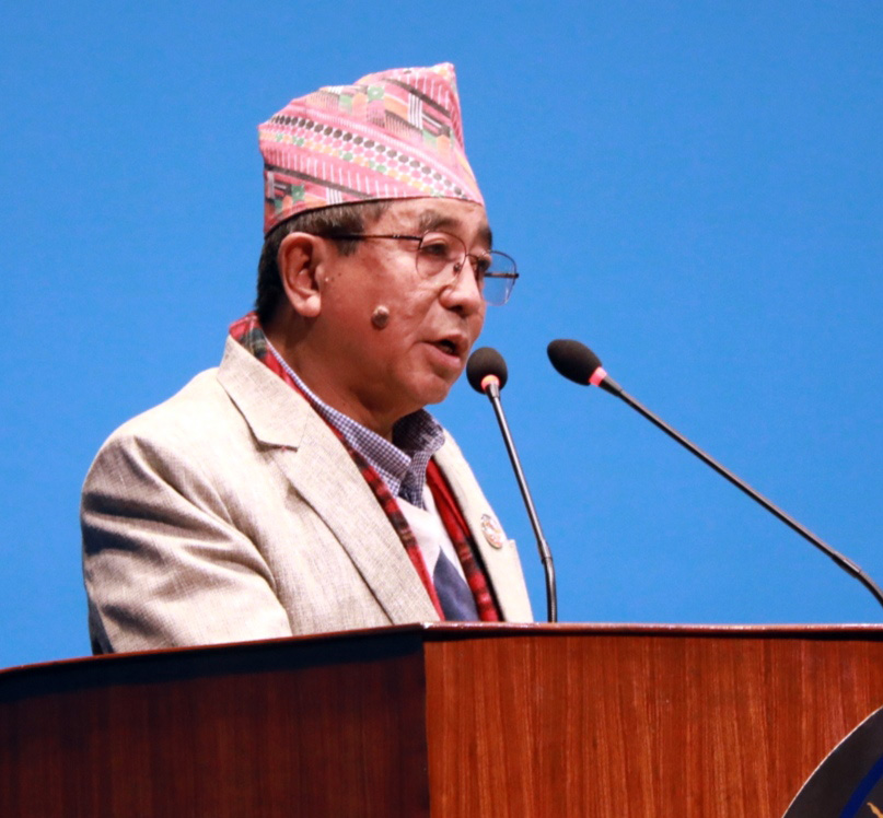 प्रतिबद्धता पूर्णरुपमा कार्यान्वयन होस्, हामी मत दिन्छौँ : अशोक राई ...