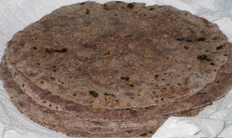 विद्यालयको दिवा खाजामा गाउँकै फापर र कोदोको रोटी « Yo Bela